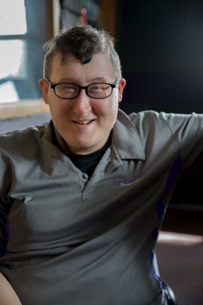 Stross Newcom | KZOW